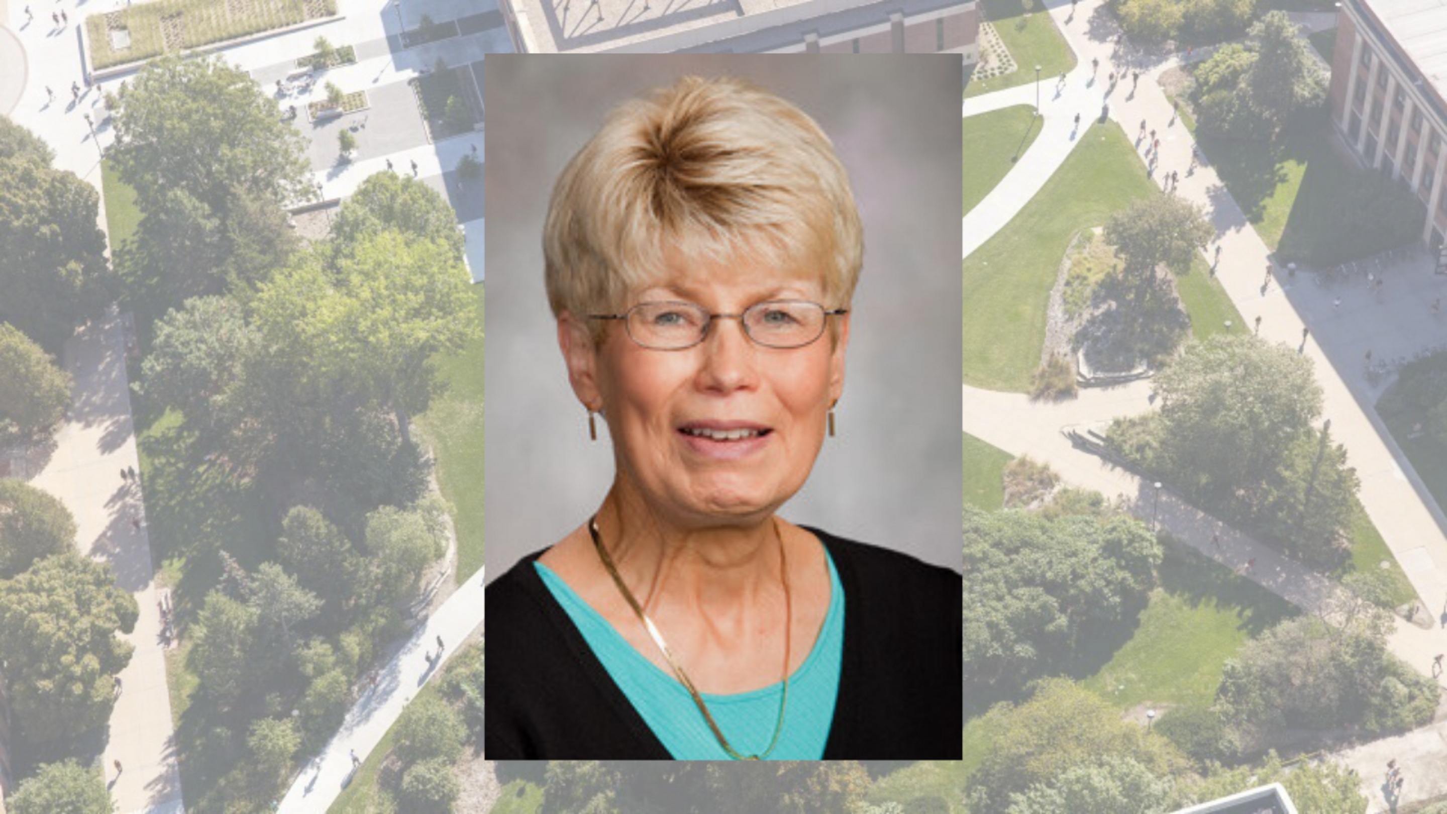 Berens receives 2025 Doc Elliott Award | College of Journalism and Mass ...